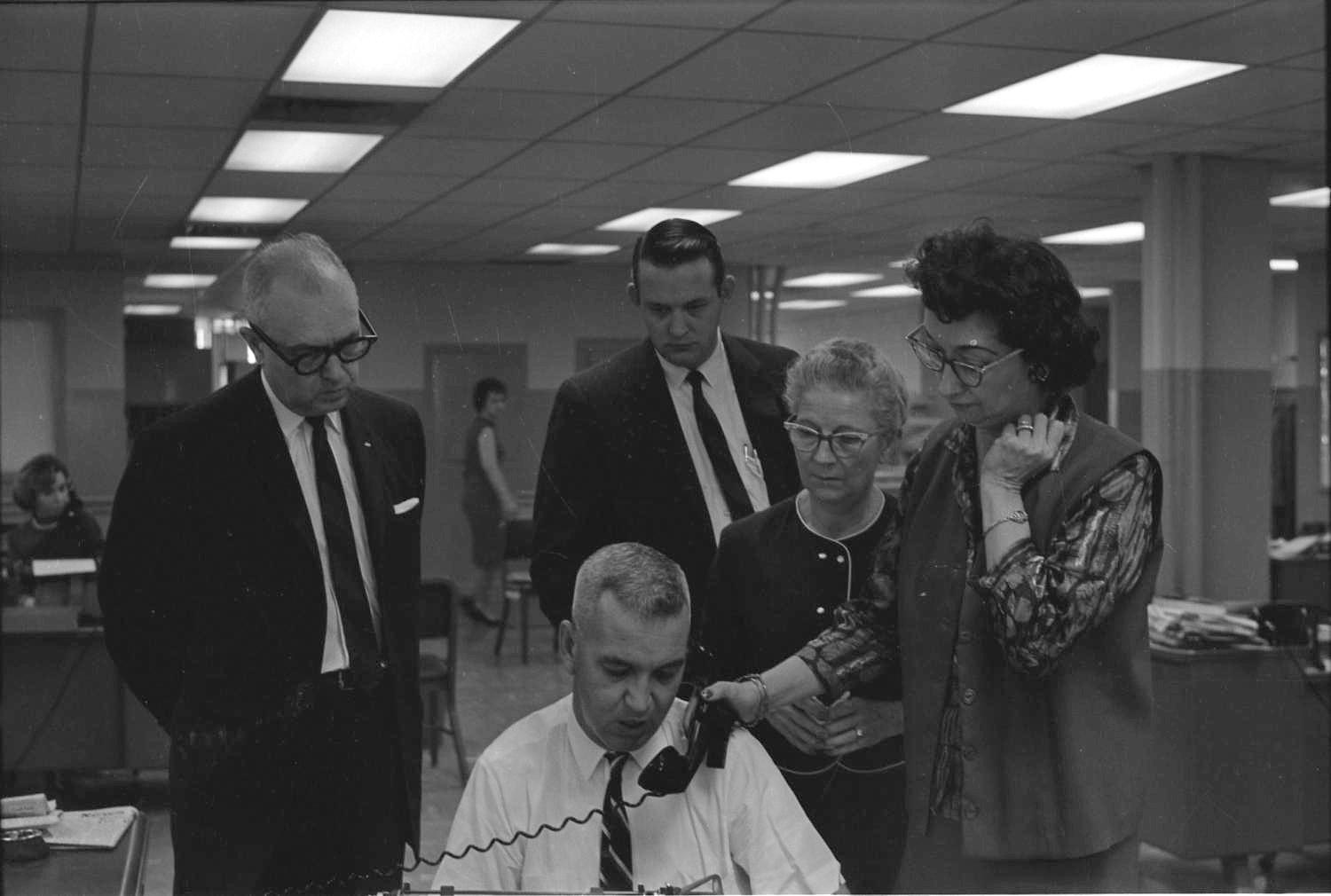 JFK Aftermath: Chaos at the City Desk — 1963 | Flashback : Dallas