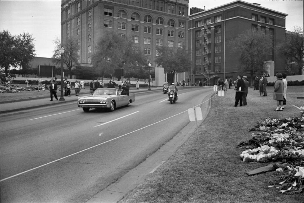 The First JFK Assassination Reenactment — 1963 | Flashback : Dallas
